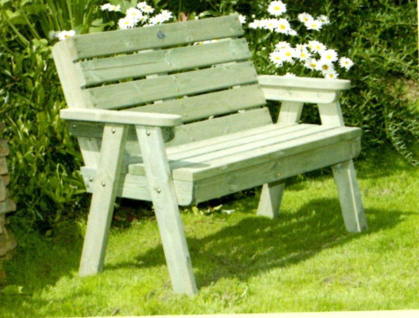 Standard Seating | Sheds Ahead